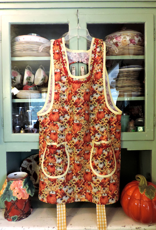 Grandma apron Cobbler aprons Old fashioned apron